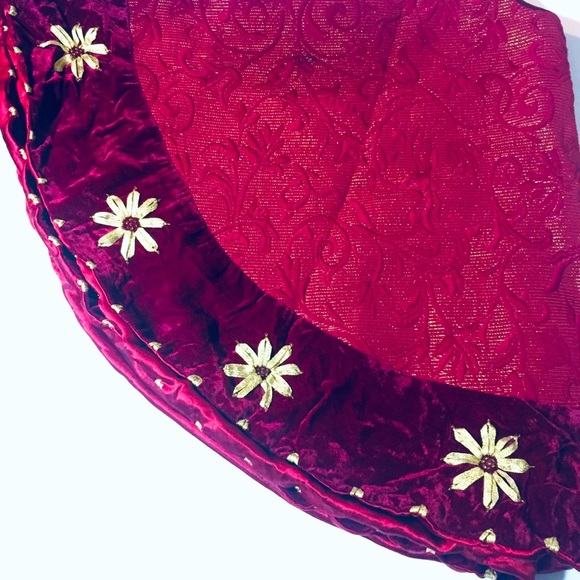 Holiday | Vintage Christmas Tree Skirt Red Velvet Brocade Traditional ...
